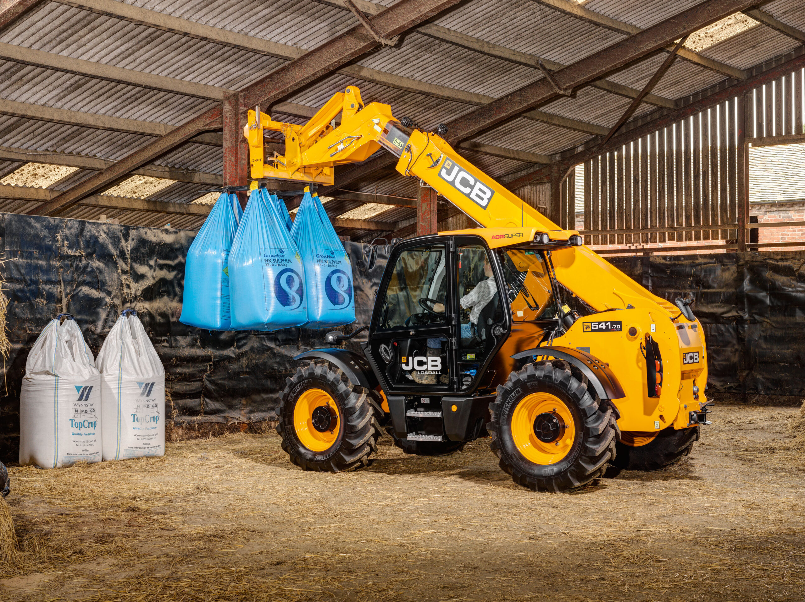 541-70 - JCB Telehandlers - BenDav Enterprise